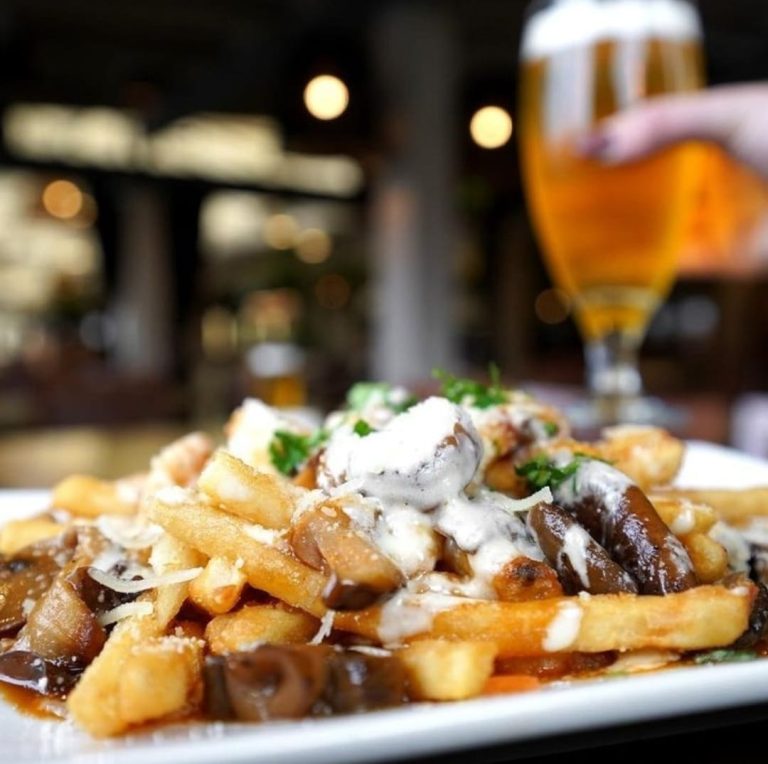 Crumbl cookies Prices & Menu in 2023 - [Updated List]